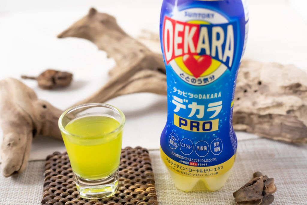 セブン&アイ限定『サントリー DEKARA PRO（デカラ プロ）』はデカビタCらしい酸味とダカラらしいスッキリ感がバランスよく混じり合った、サウナー専用ドリンク！ | えんぎ株式会社 ...
